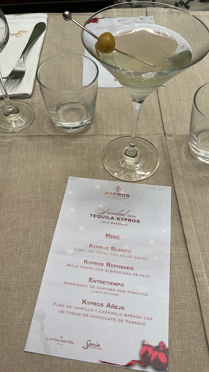 Tequila Kypros: festivo y elegante | Saborearte