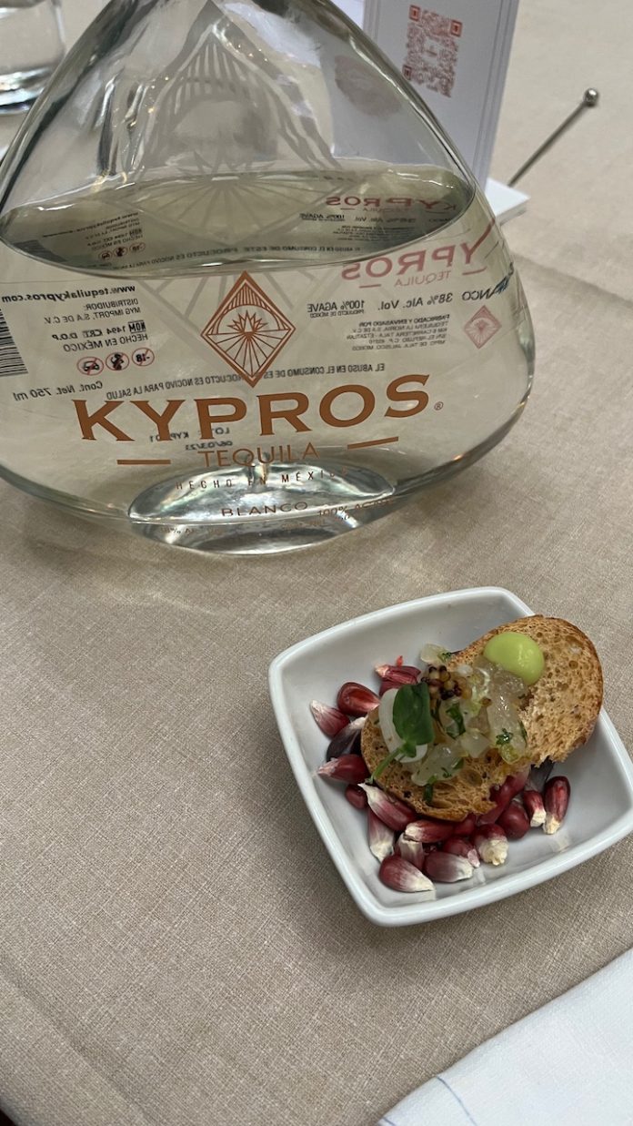 Tequila Kypros: festivo y elegante | Saborearte