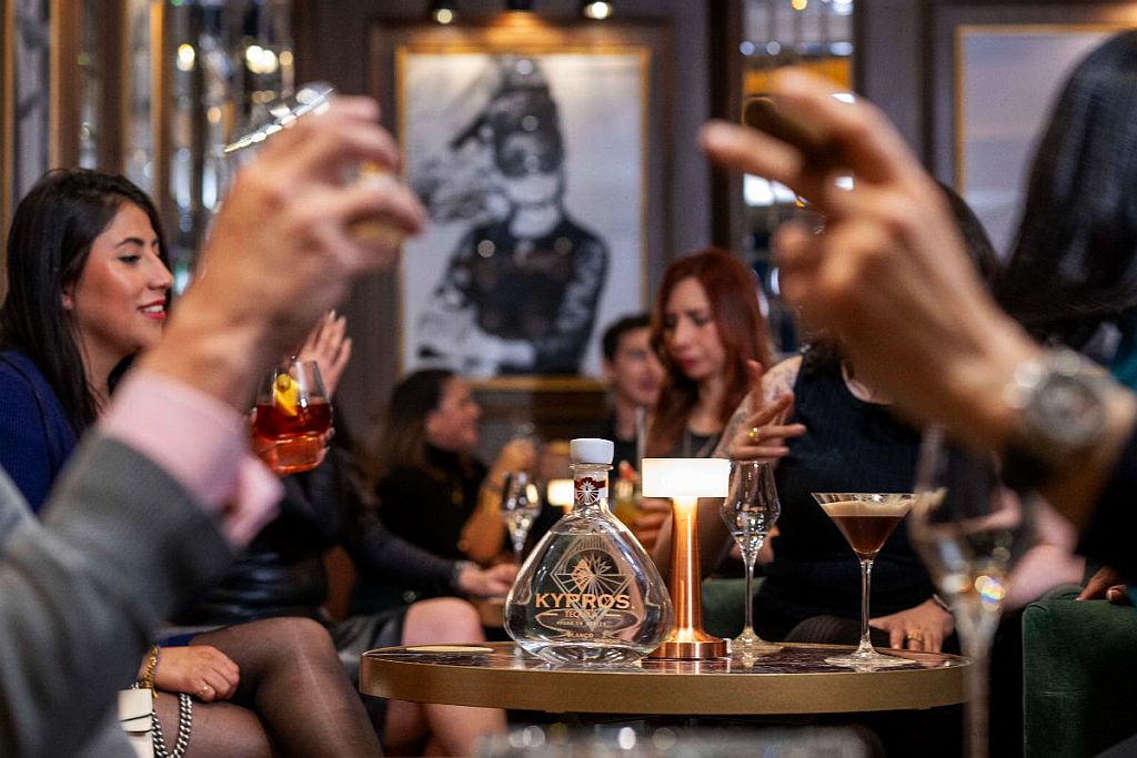 Kypros: el maridaje perfecto entre mariscos y tequila | Saborearte